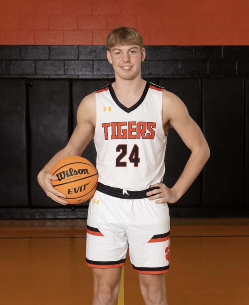 Athlete of the Week - Elkins Physical Therapy